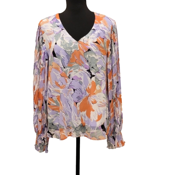 entro | Tops | Entro Floral Sheer Pleated Ballon Sleeves Blouse | Poshmark